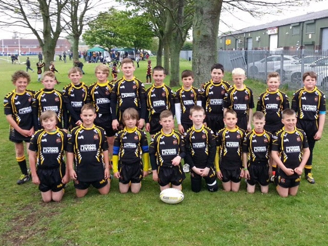 Outdoor Living Support Skirlaugh Rugby Team Under 12s