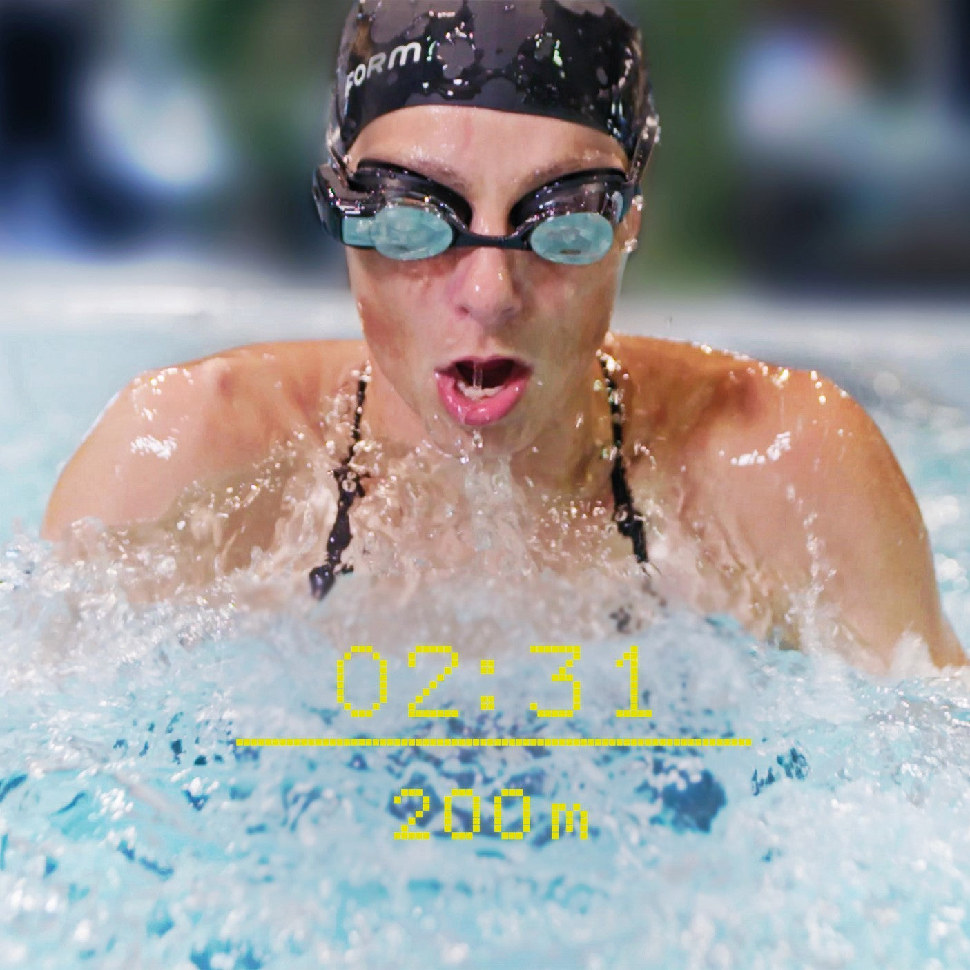 Jacuzzi® PowerActive™ J-16™ Swim Spa | Outdoor Living