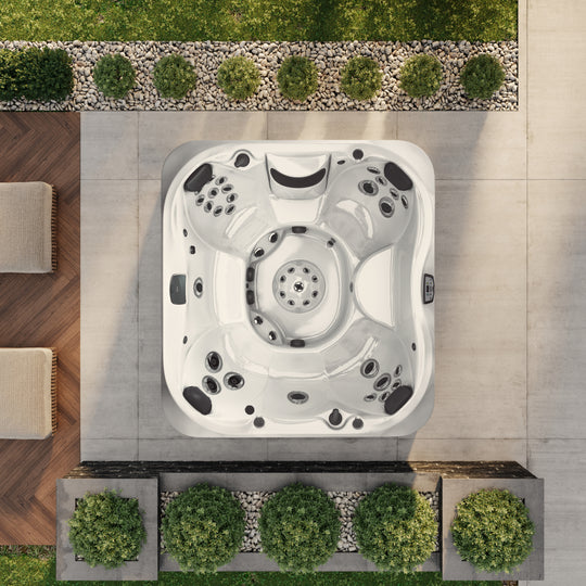 Premium Quality Luxury Jacuzzi Hot Tubs For Sale In The UK – Outdoor Living