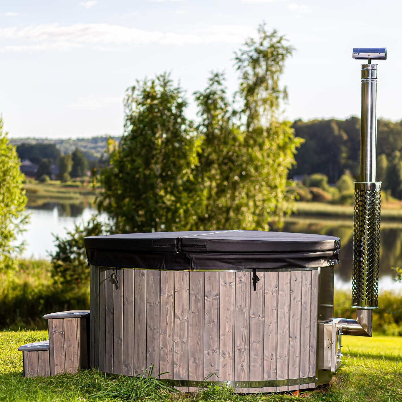 Outdoor Elite Wood Fired Hot Tub - 4 to 6 Person Hot Tub | Outdoor Living